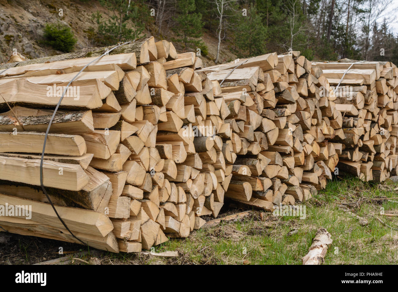 Firewood bundled hi-res stock photography and images - Alamy