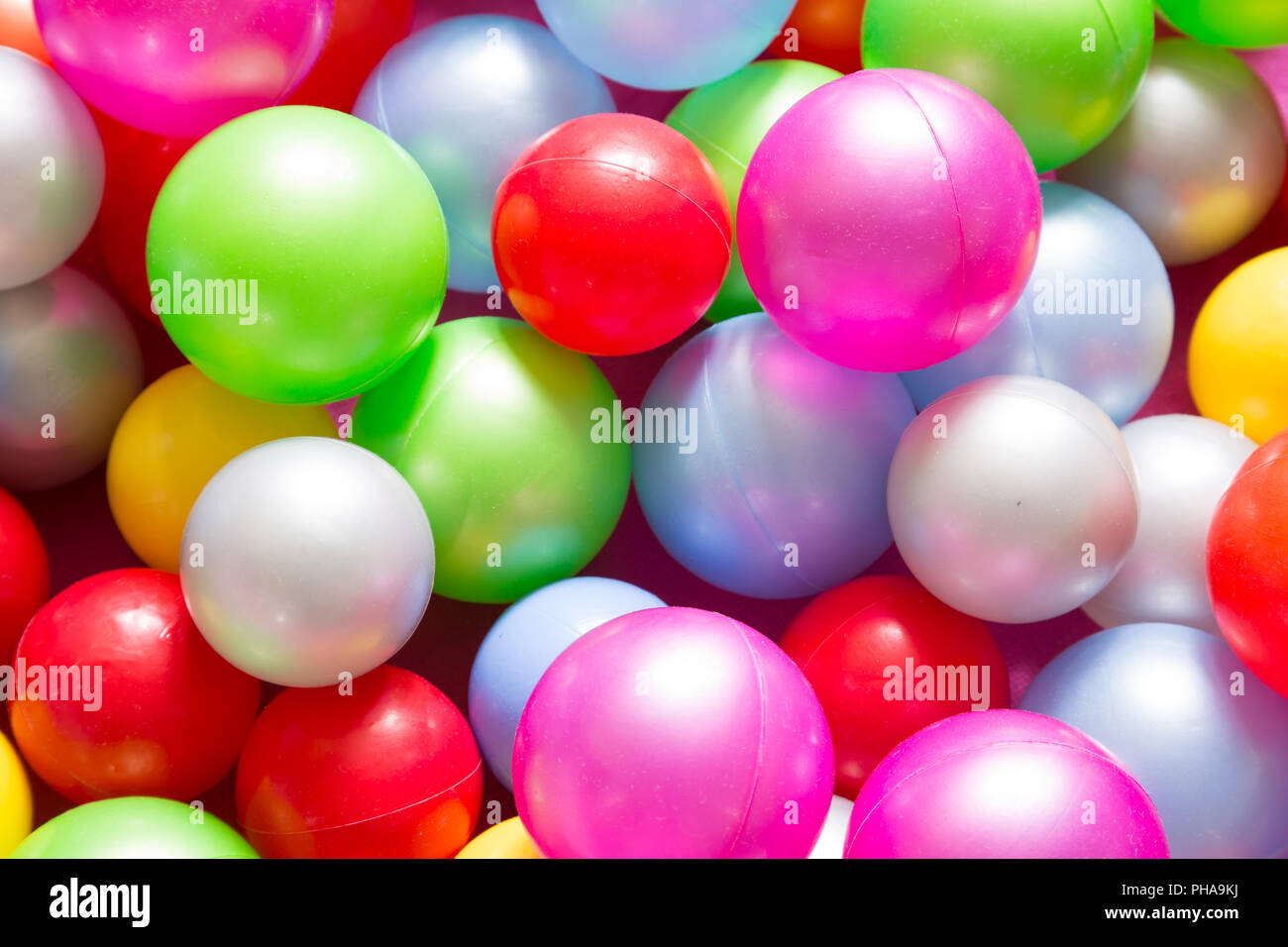 Plastic play balls hi-res stock photography and images - Alamy