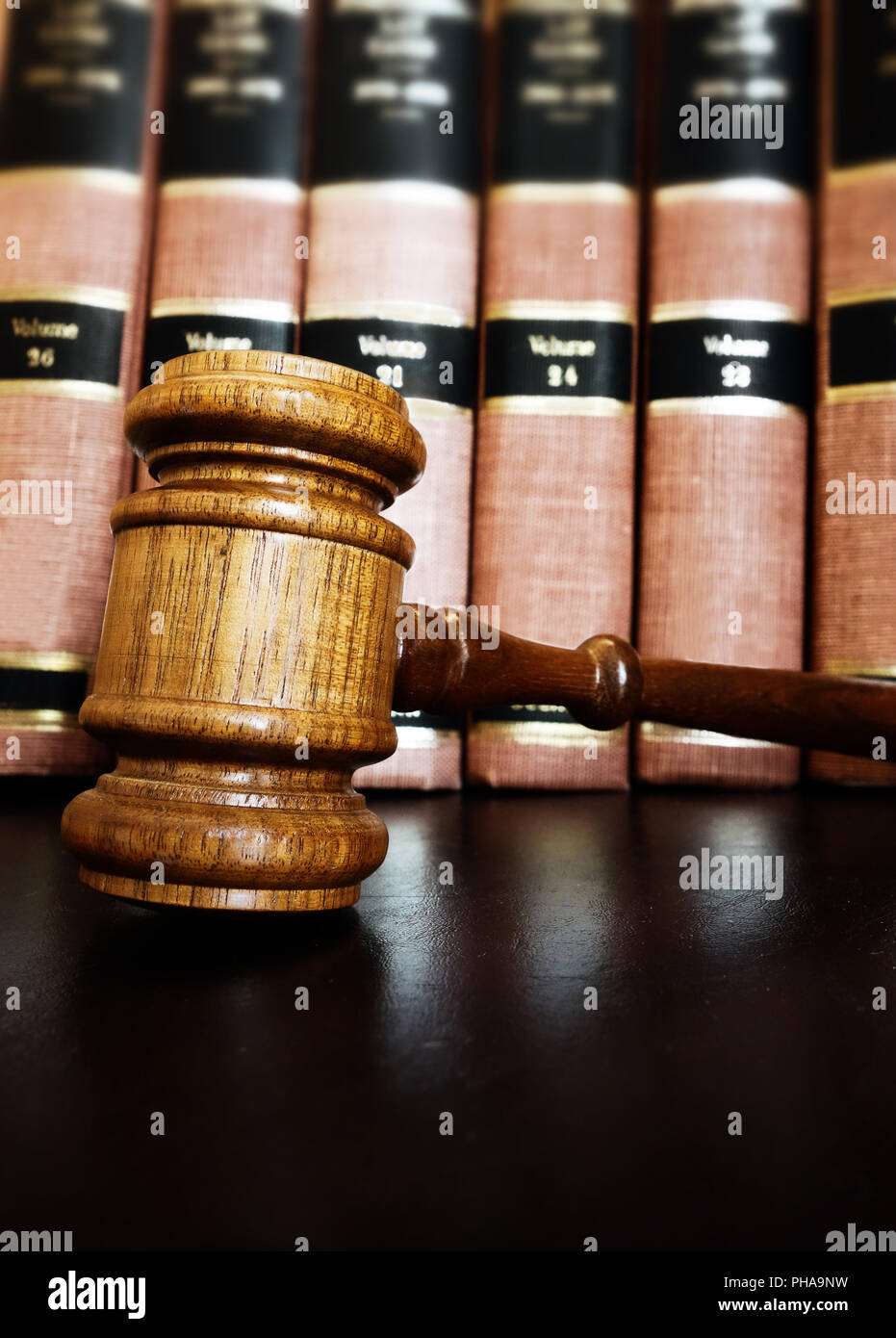 court gavel with law books Stock Photo - Alamy