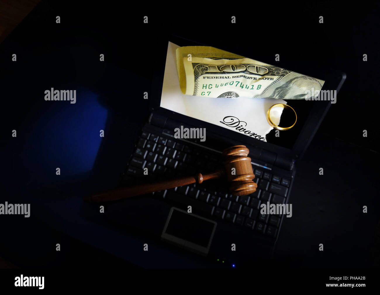 Gavel on keyboard laptop hi-res stock photography and images - Alamy