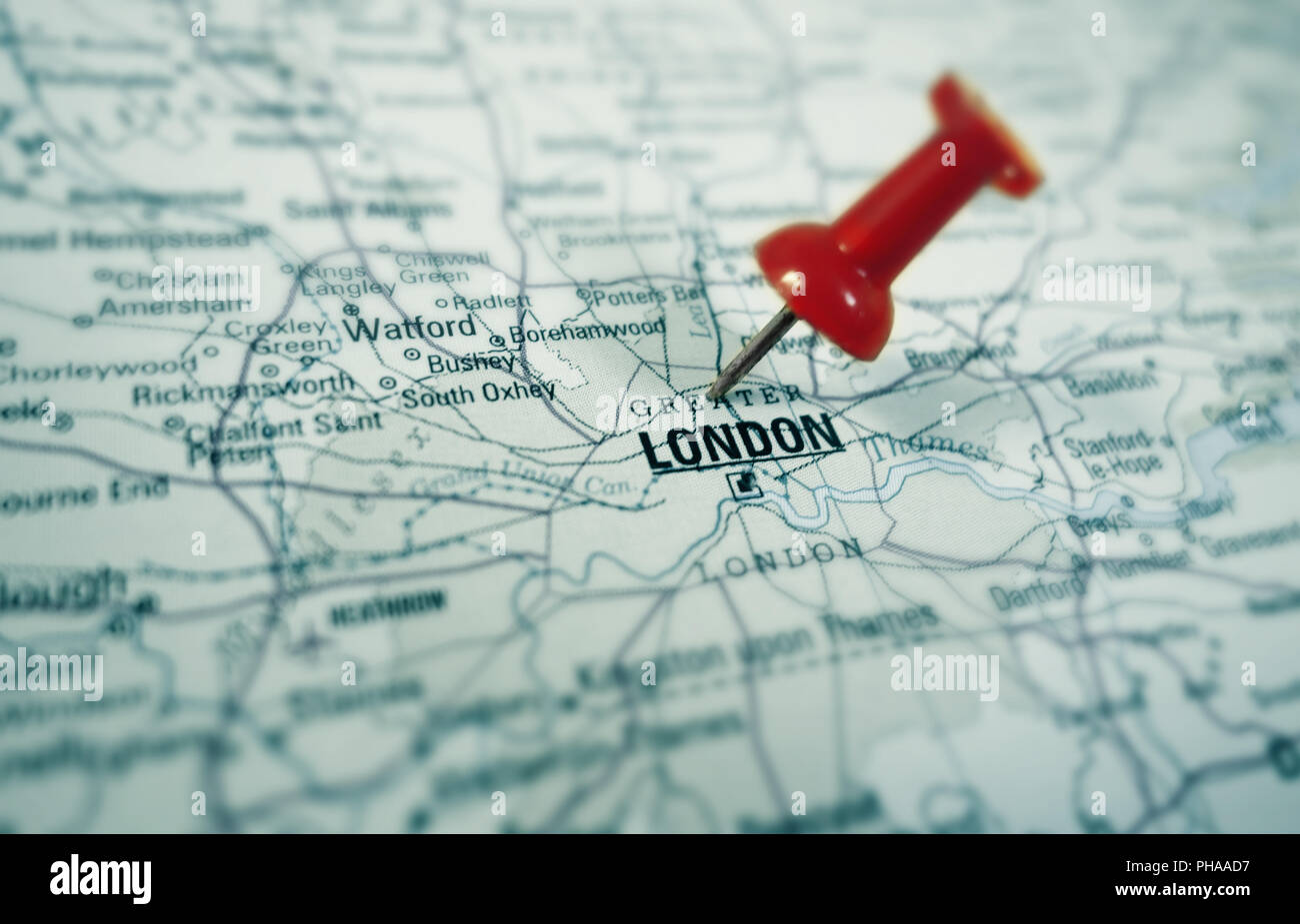 Map pin london hi-res stock photography and images - Alamy