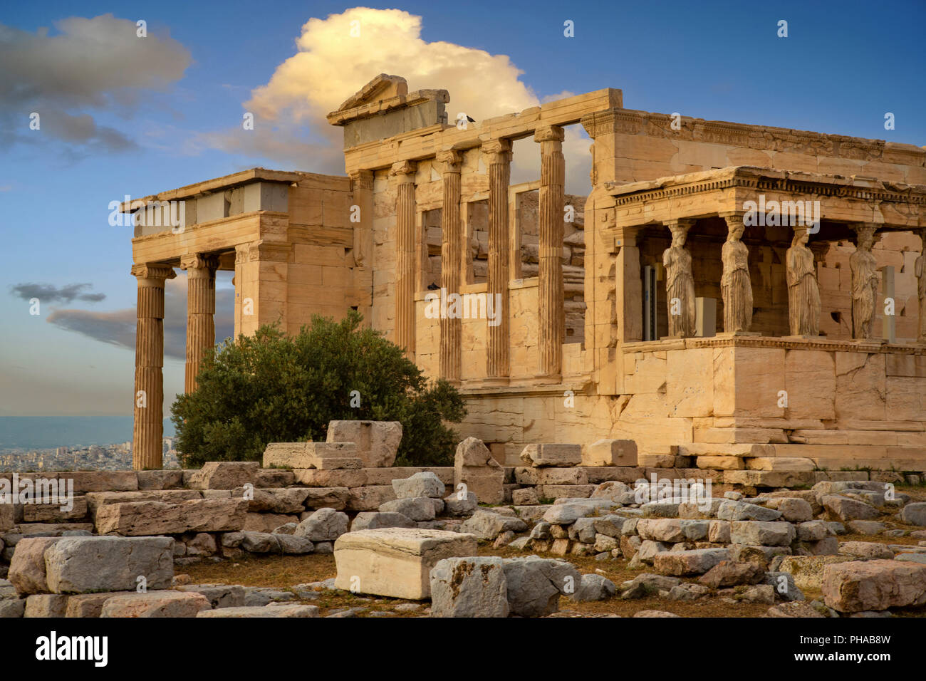 Caryatids Erechtheion on Parthenon Athens Greece Stock Photo - Alamy