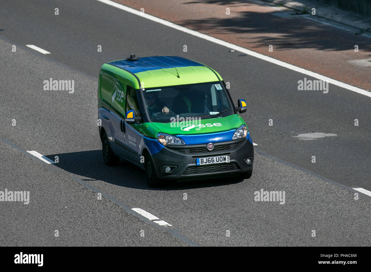 Sse Van High Resolution Stock Photography and Images - Alamy