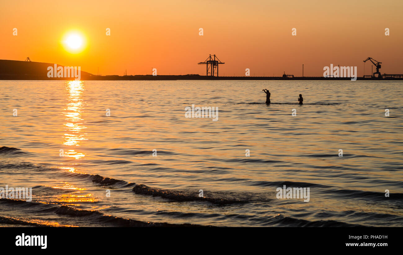 Bathing Silhouette Stock Photos & Bathing Silhouette Stock Images - Alamy