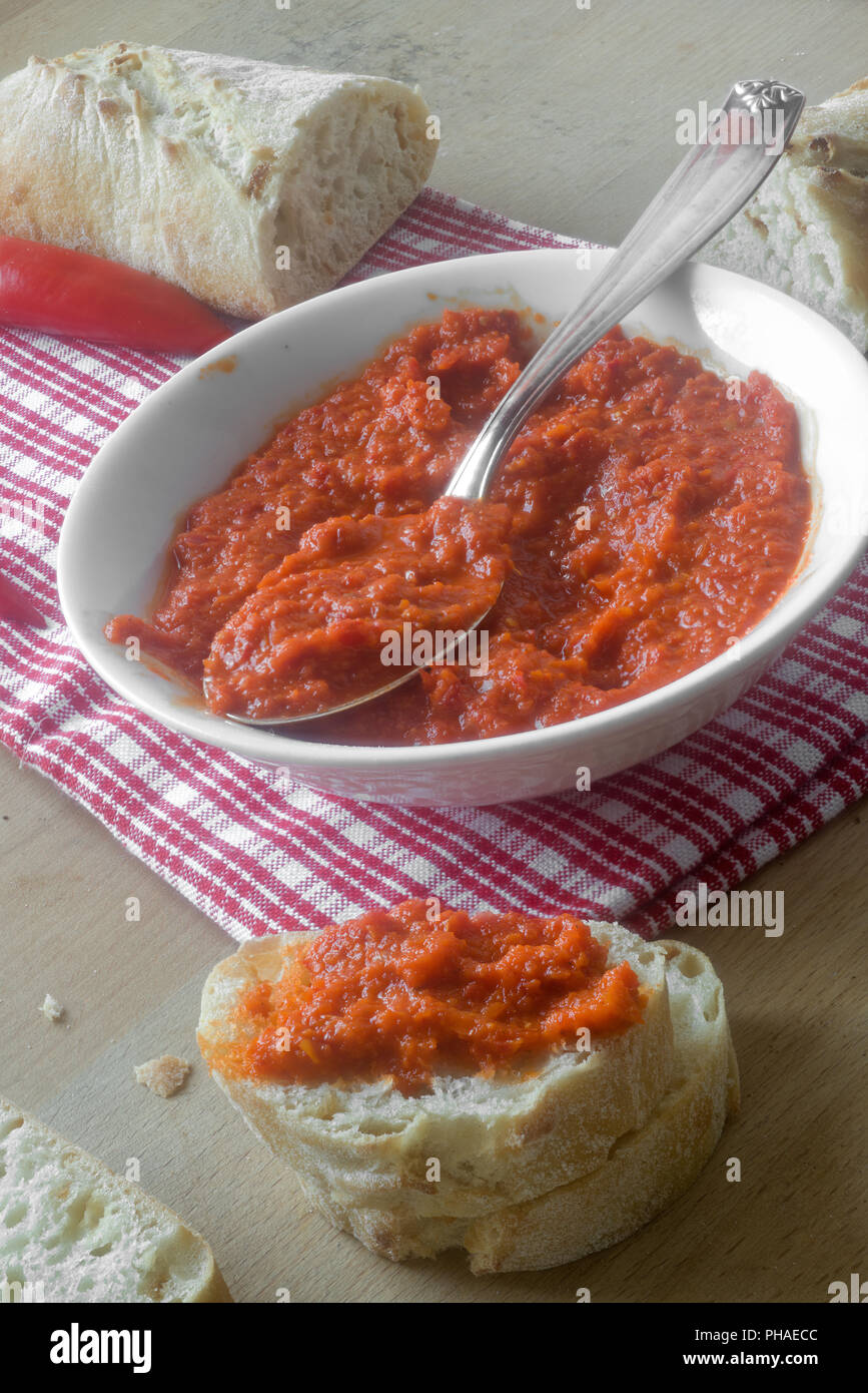 Bellpepper paste hi-res stock photography and images - Alamy