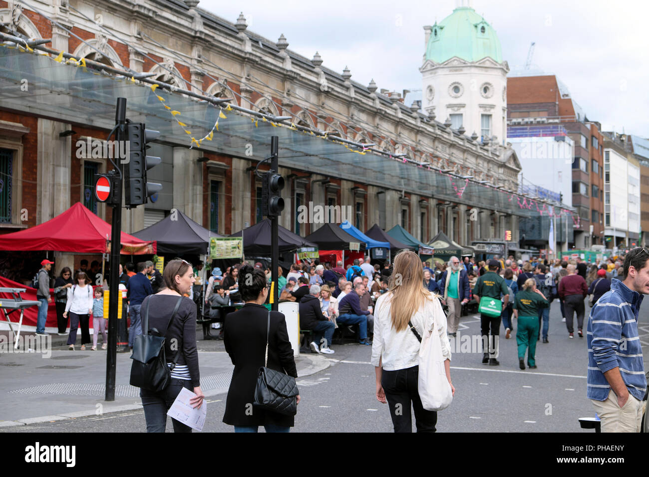 Long lane london hi-res stock photography and images - Alamy