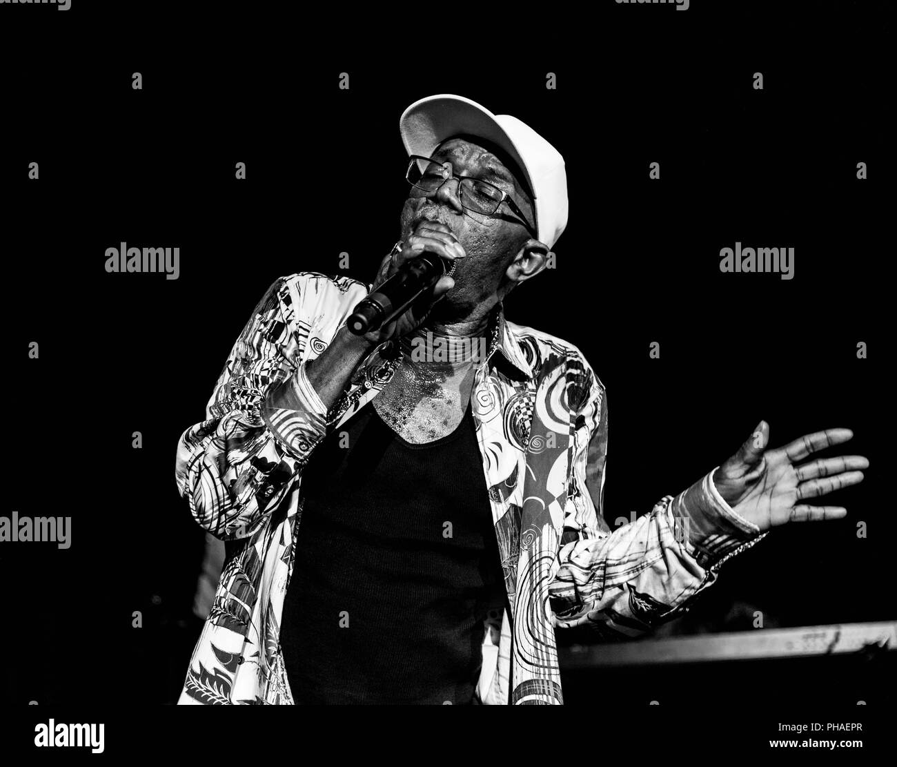 Singer with dreadlocks Black and White Stock Photos & Images - Alamy