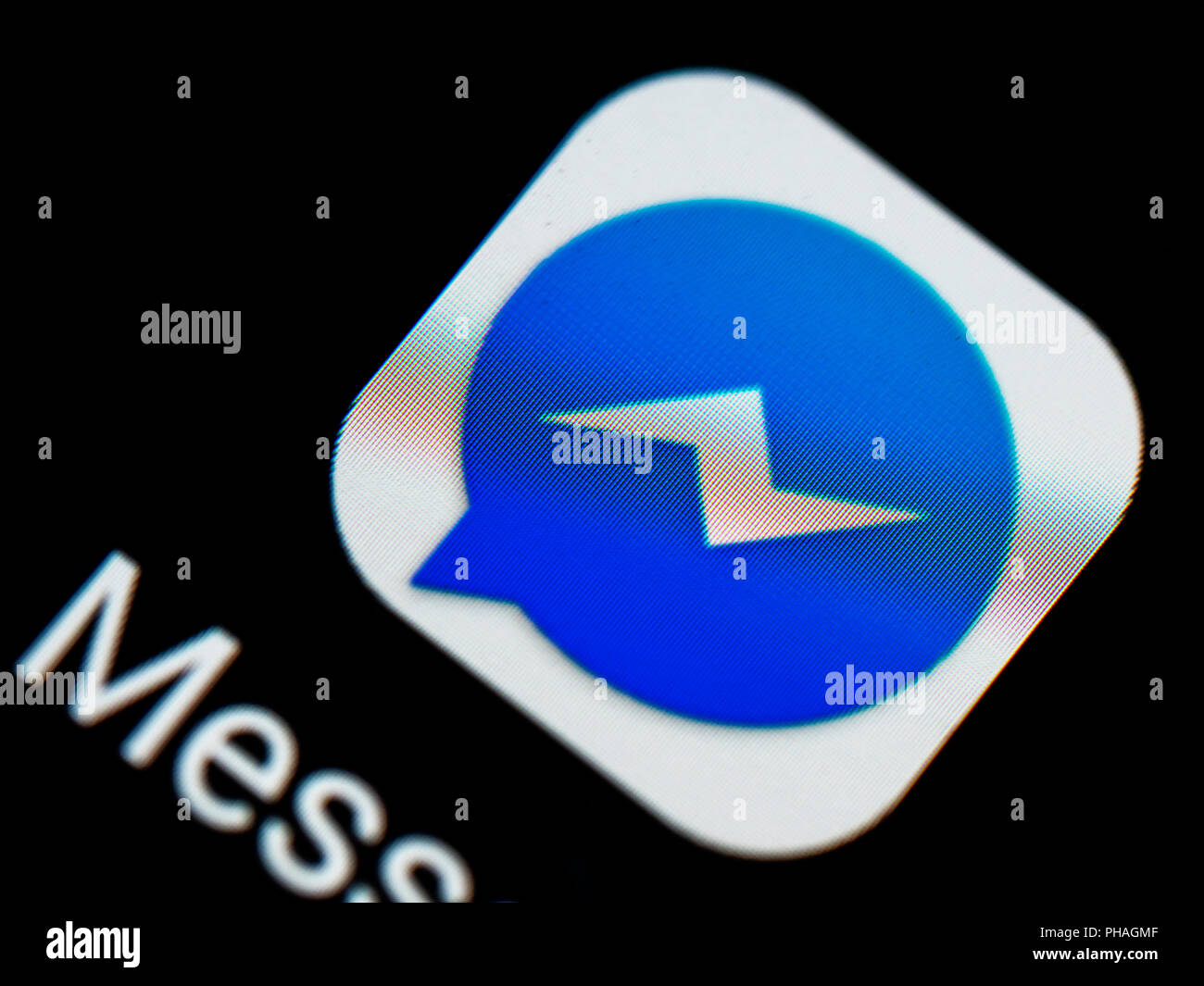 Facebook messenger logo hi-res stock photography and images - Alamy