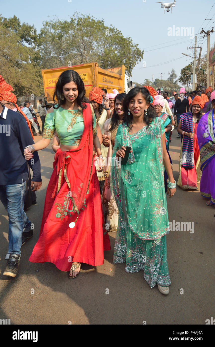 Odia women hi-res stock photography and images - Alamy