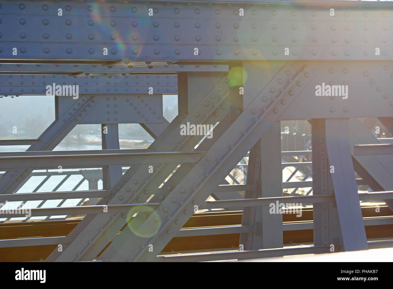 Steel riveted truss bridge hi-res stock photography and images - Alamy