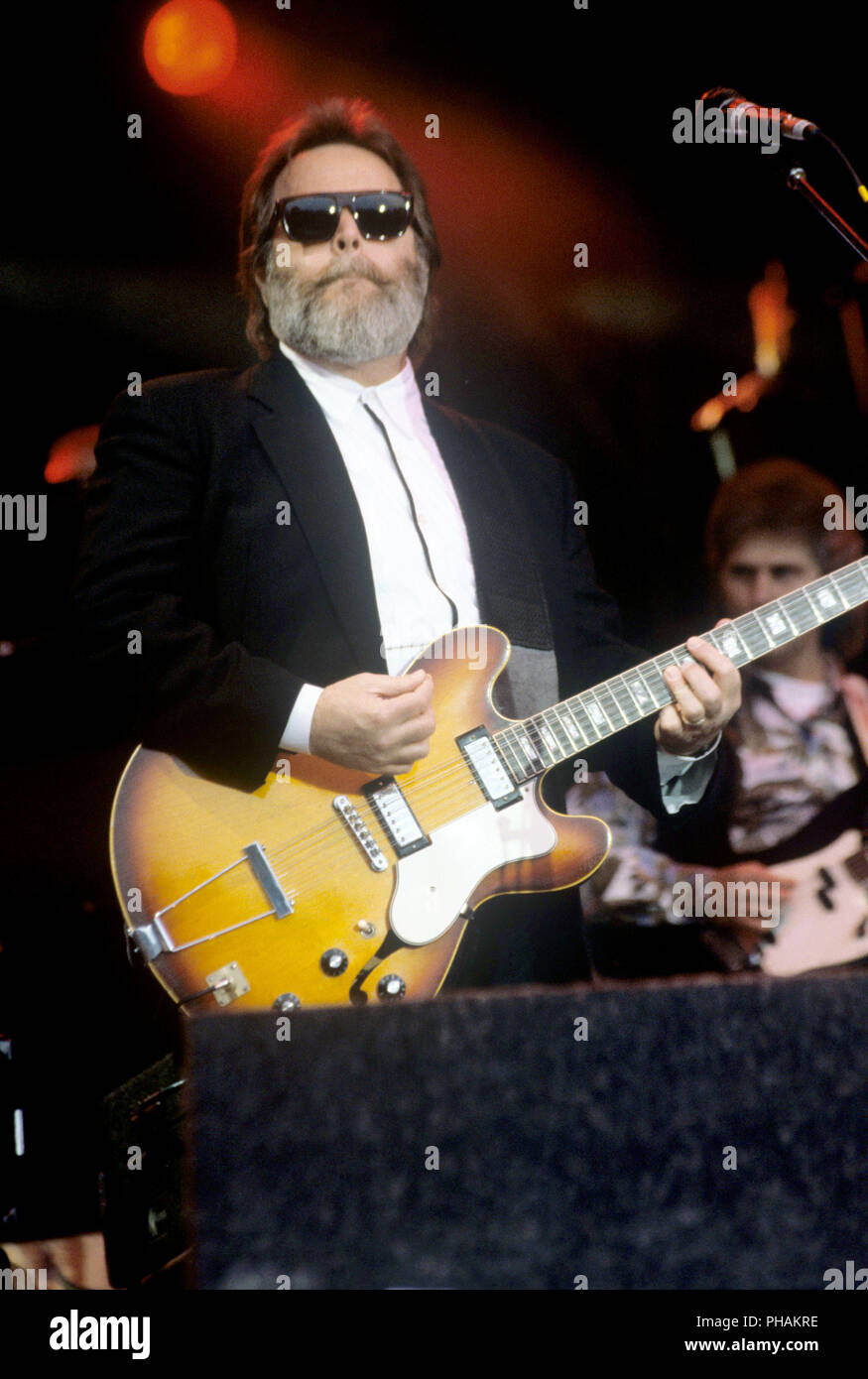 Carl wilson guitar hi-res stock photography and images - Alamy