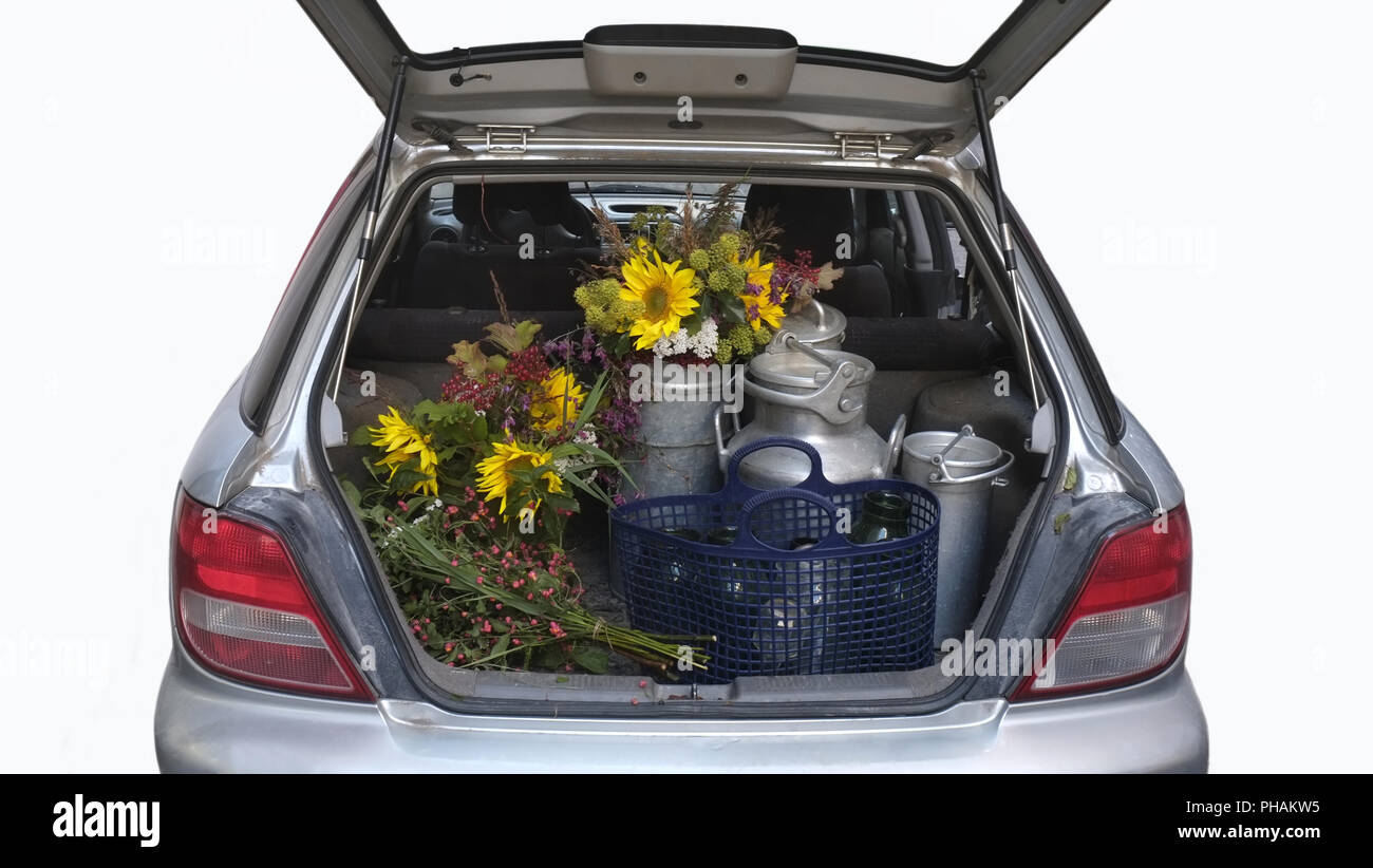 Full with cars hi-res stock photography and images - Alamy