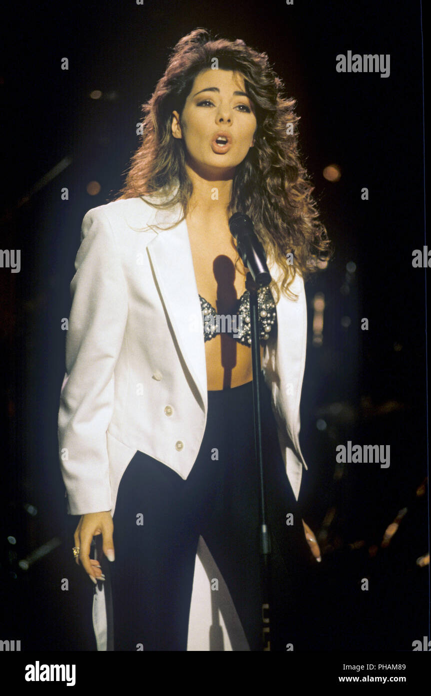 Sandra Lauer on 12.02.1992 in München / Munich. | usage worldwide Stock ...
