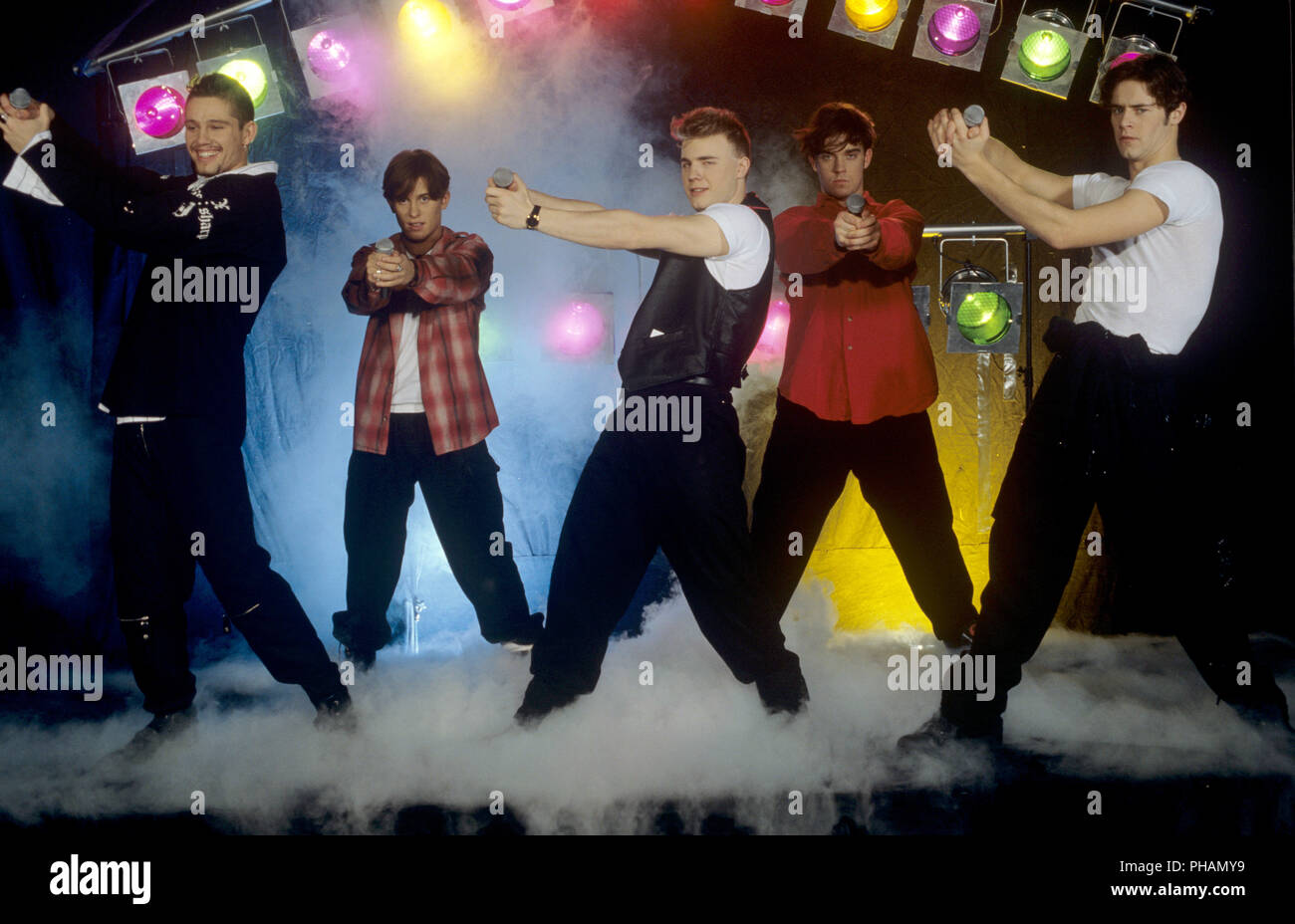 Take That (with singer Robbie Williams) on 15.01.1993 in München ...