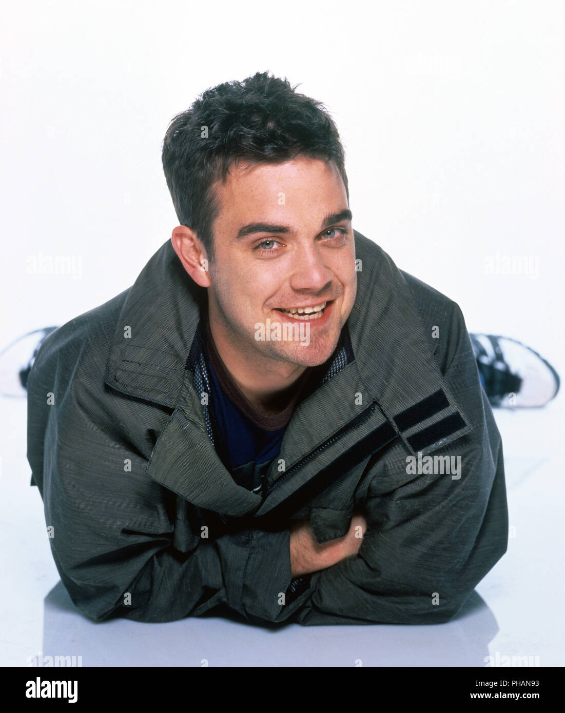 Robbie Williams on 17.04.1997 in London. | usage worldwide Stock Photo ...