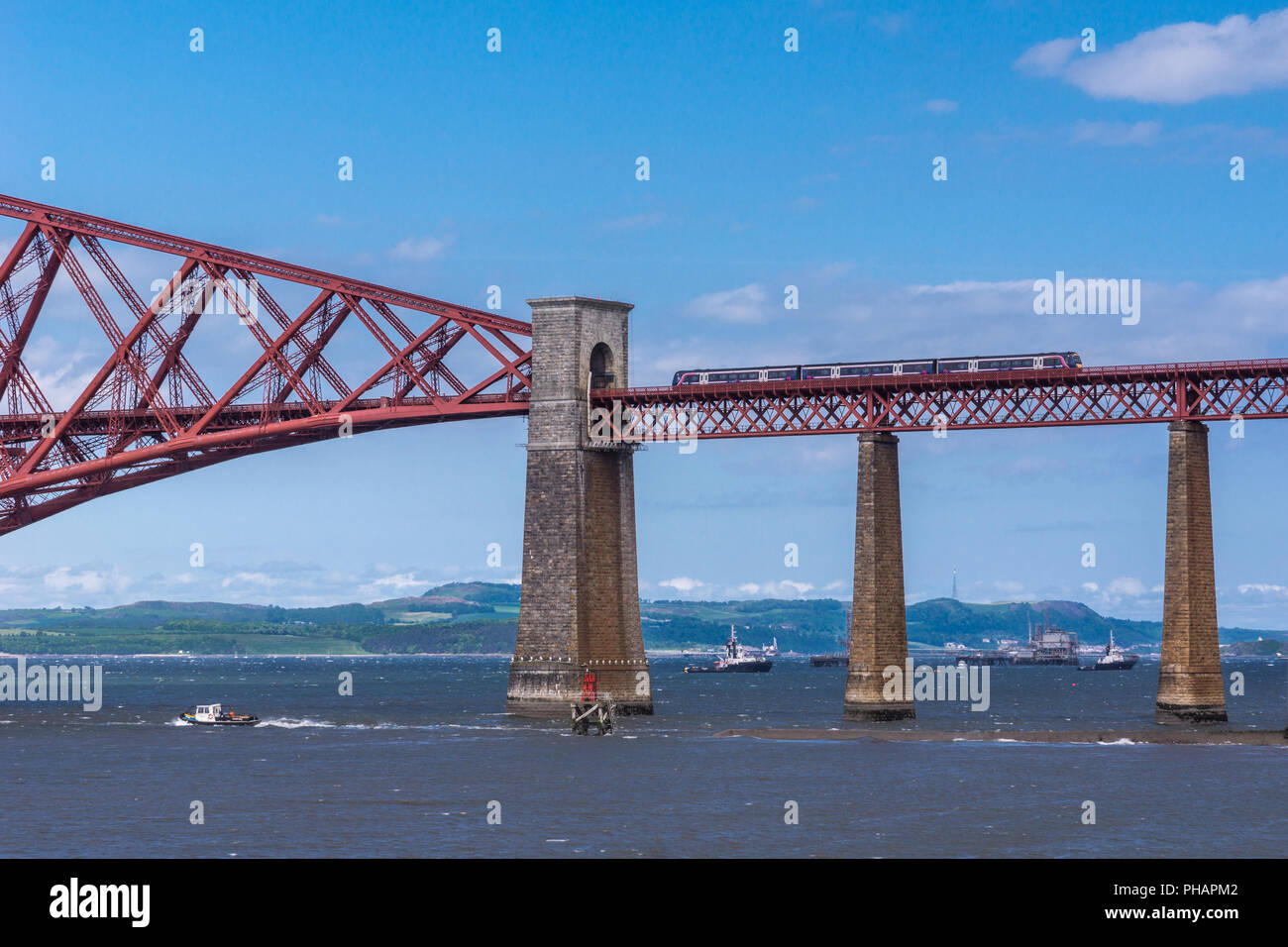 Supporting pillar hi-res stock photography and images - Alamy