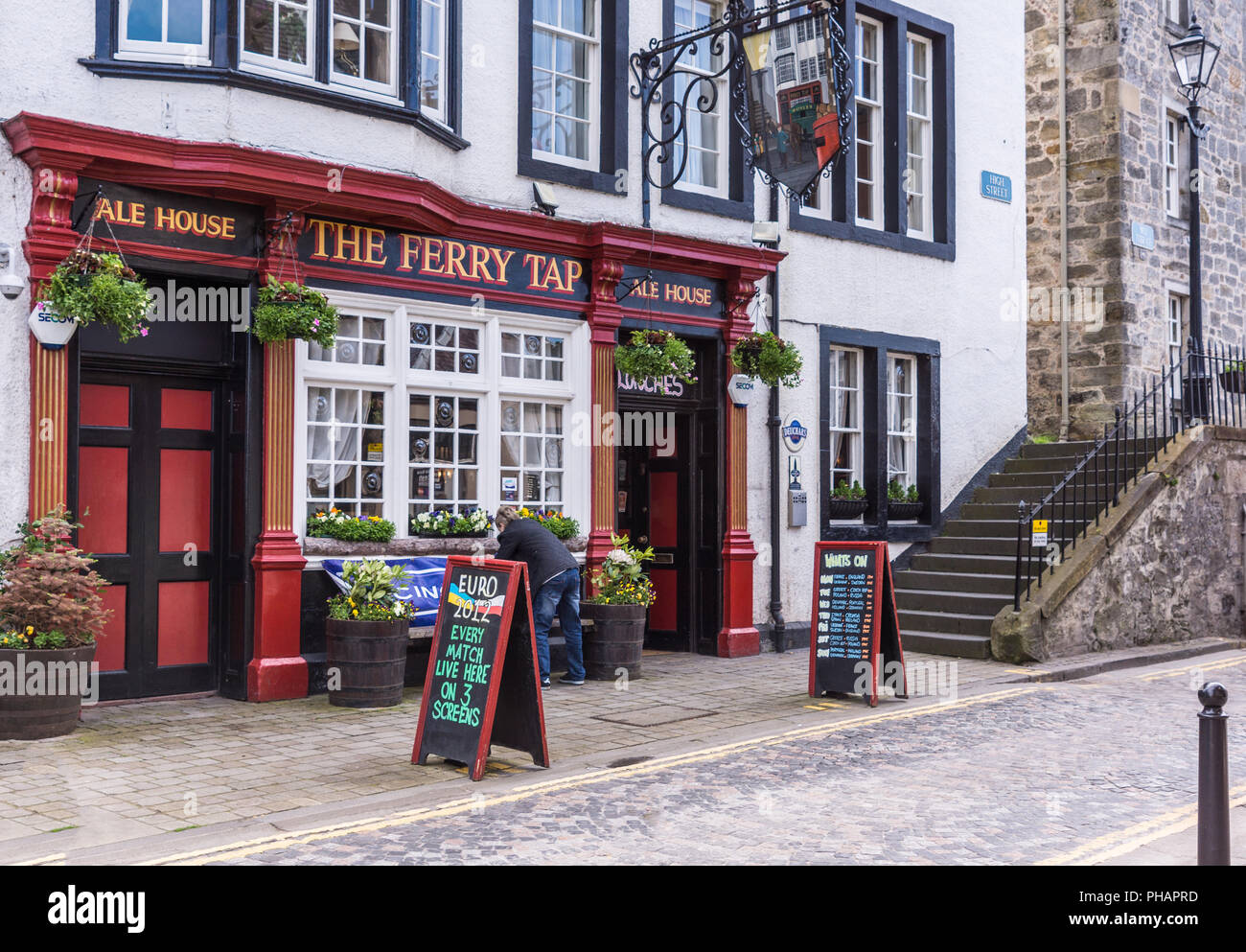 The ferry tap pub hi-res stock photography and images - Alamy