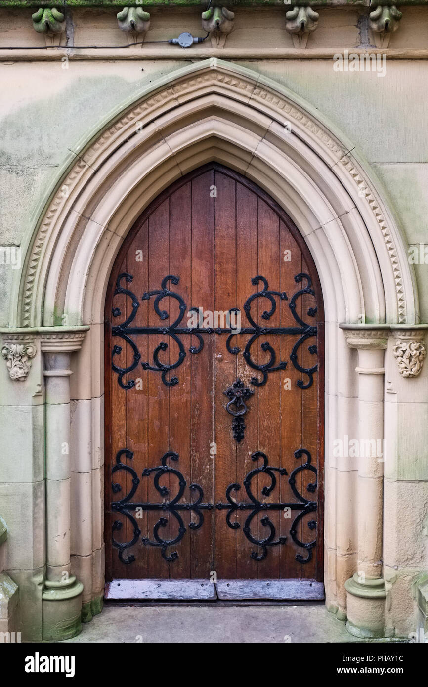 Locked church door hi-res stock photography and images - Alamy