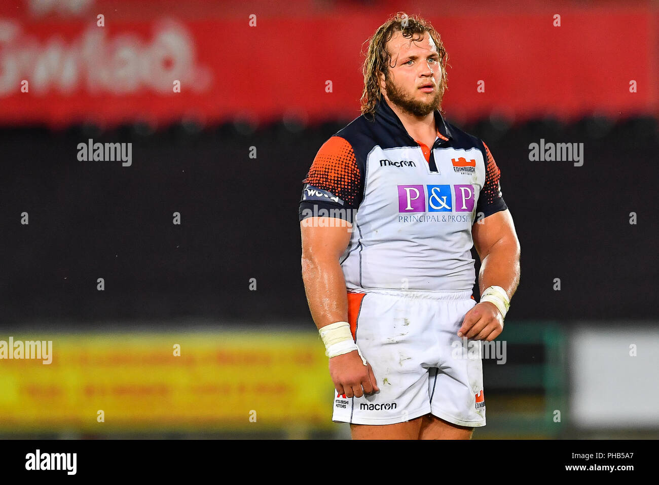 Pierre schoeman edinburgh rugby hi-res stock photography and images - Alamy