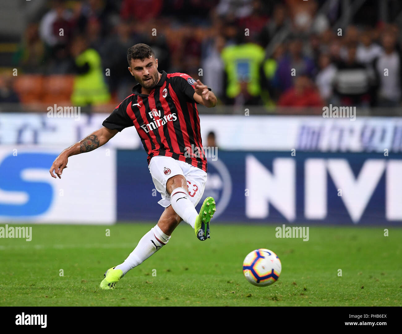 Patrick cutrone hi-res stock photography and images - Alamy
