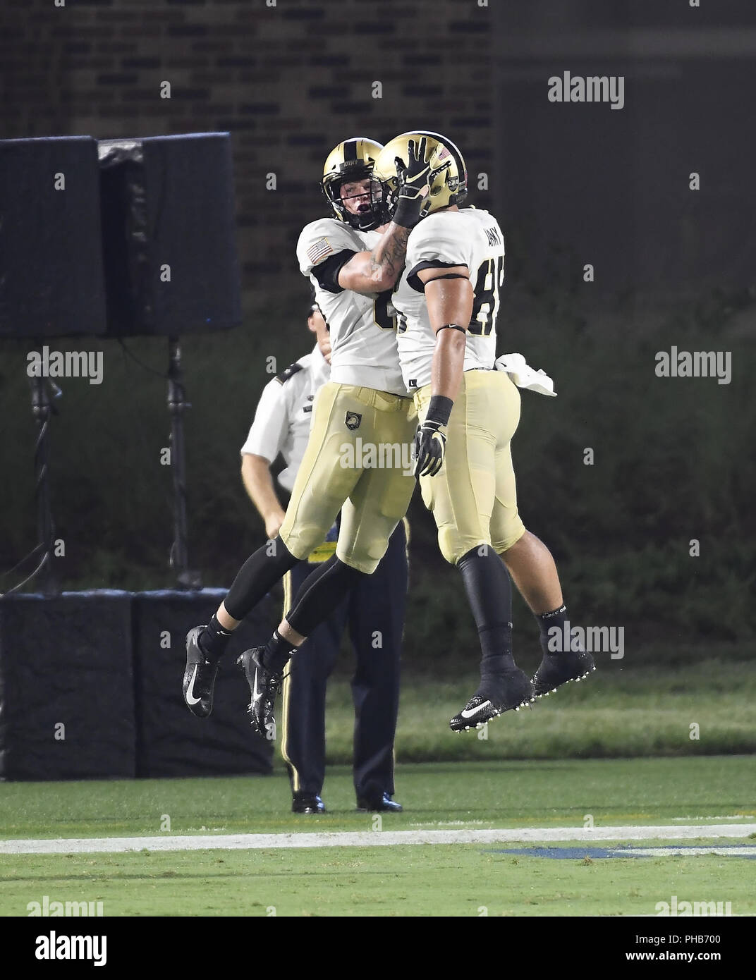 Left arm celebrates hi-res stock photography and images - Alamy