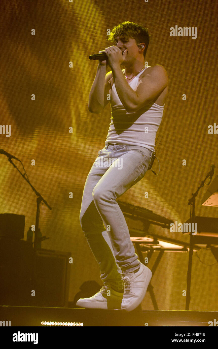 Tampa, Florida, USA. 31st Aug, 2018. CHARLIE PUTH performs at the ...