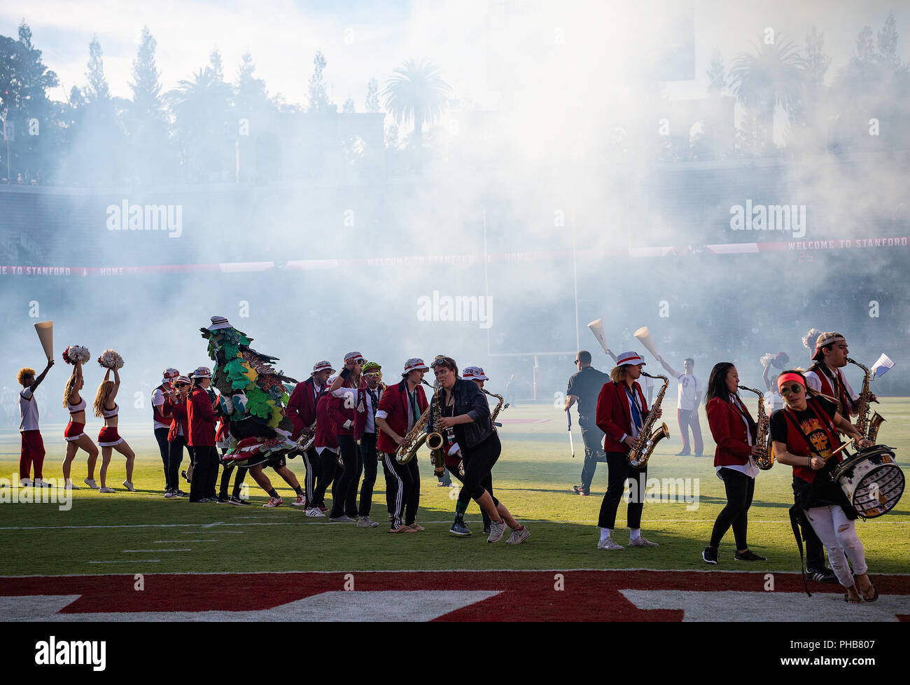 August 31, 2018: The Stanford Band warms up the fans before a NCAA ...