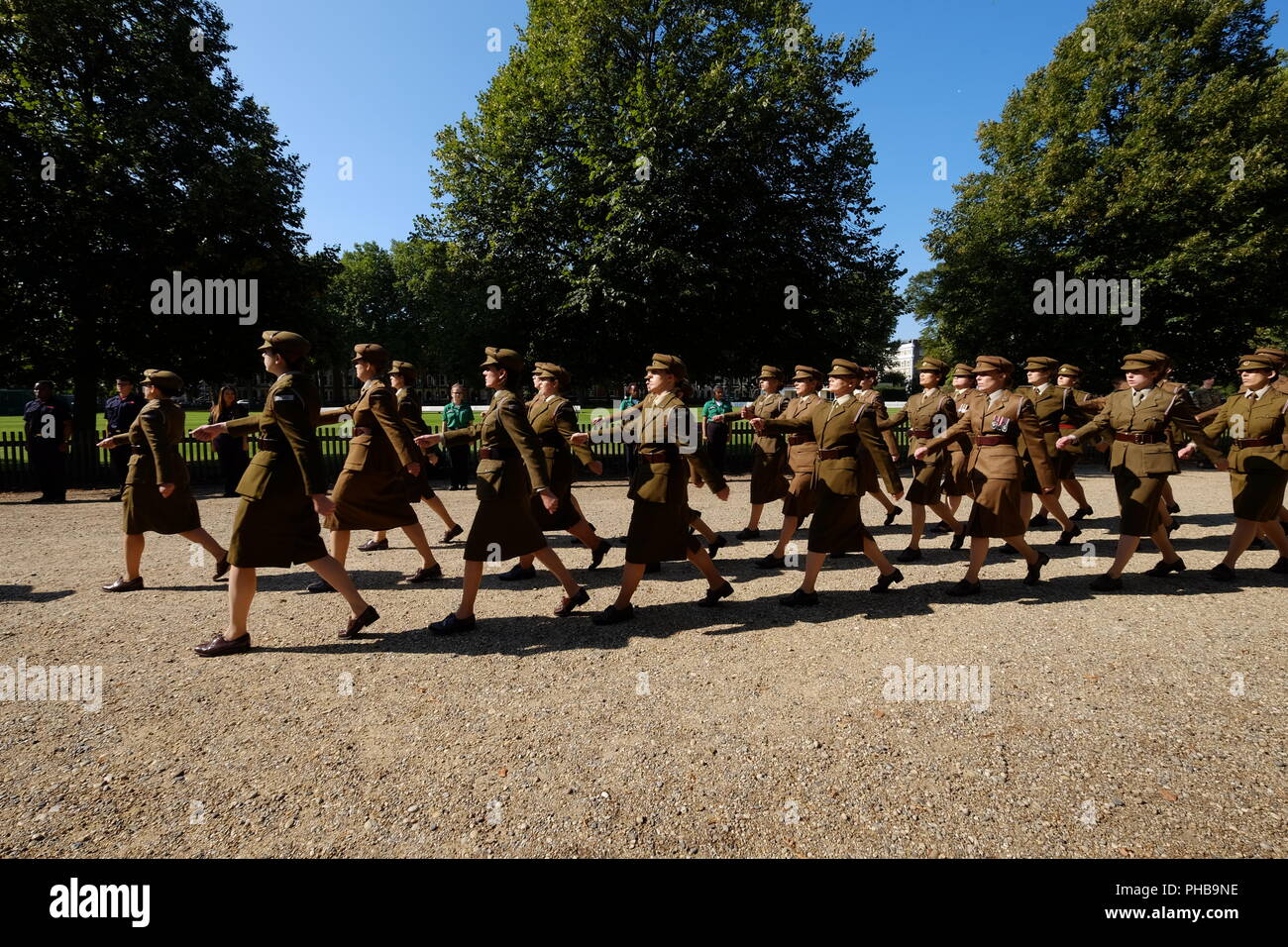 First aid nursing yeomanry ww1 hi-res stock photography and images - Alamy