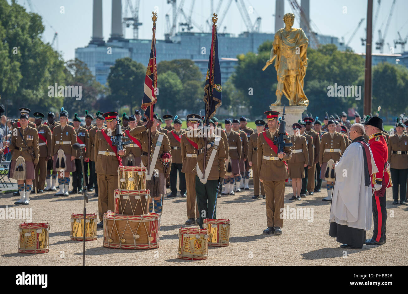 End of world war ii parade hi-res stock photography and images - Alamy