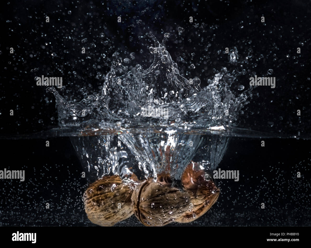 Plumps hi-res stock photography and images - Alamy