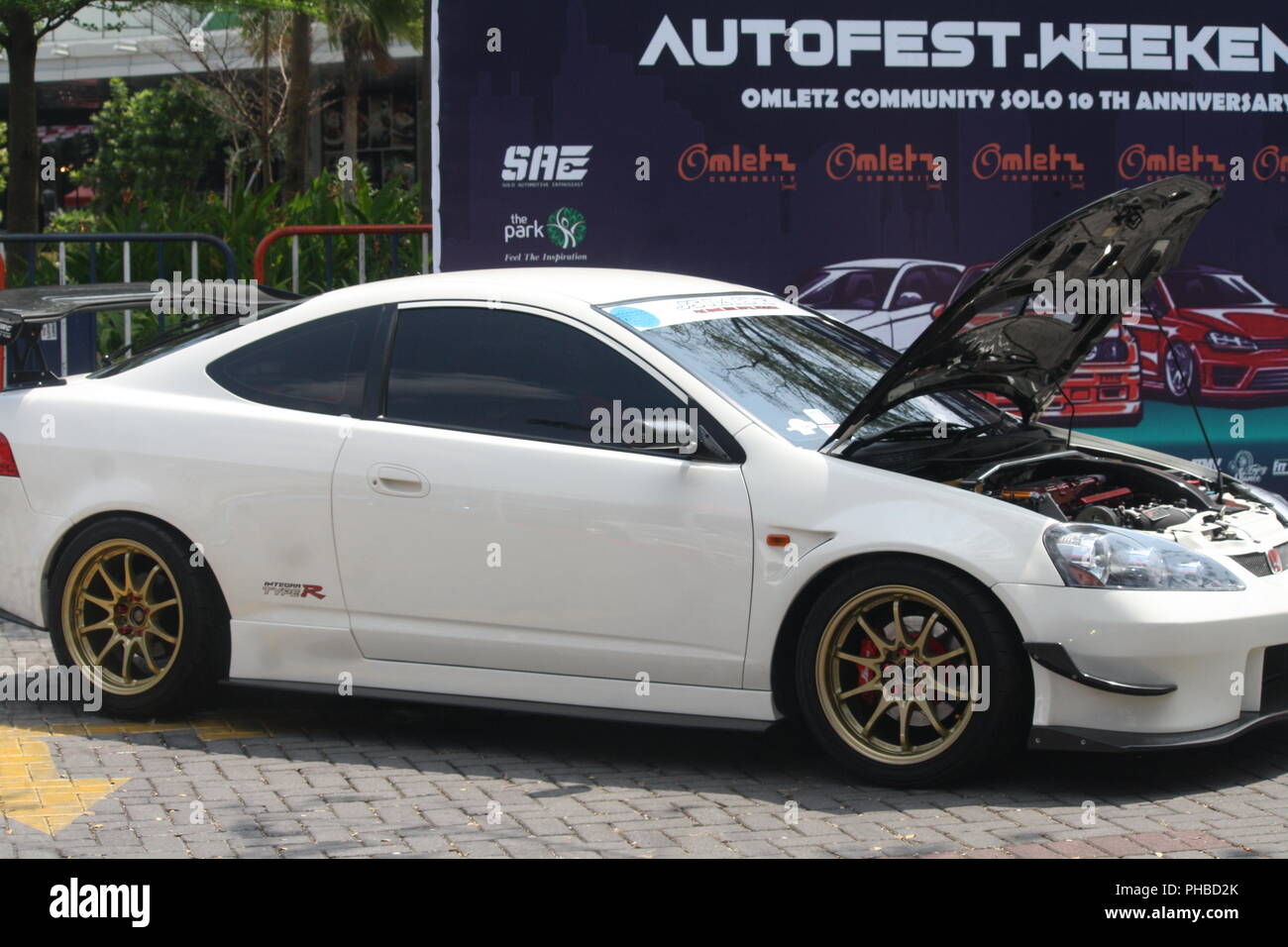 Honda offroad car hi-res stock photography and images - Alamy