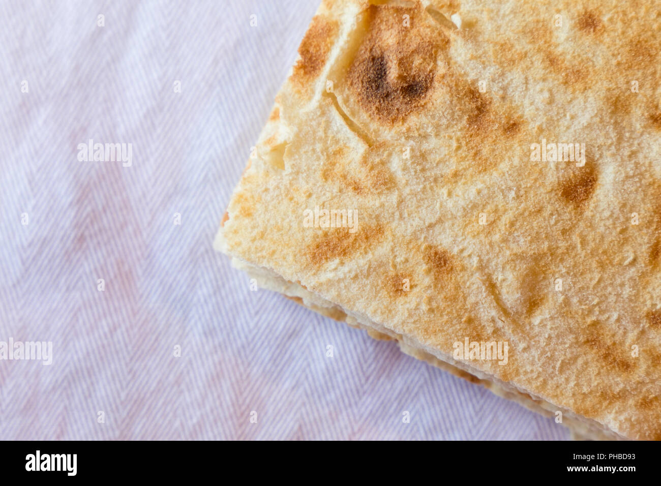 Carasau bread, traditional crispy bread of Sardinia Stock Photo - Alamy