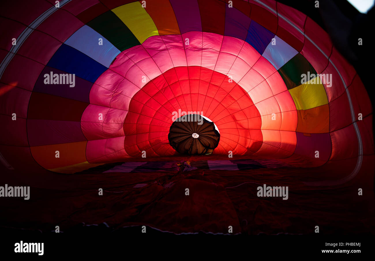 Inflation hotair balloon hi-res stock photography and images - Alamy
