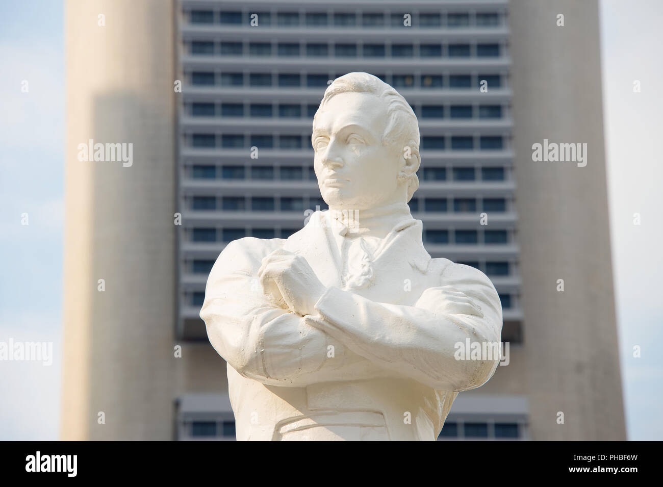 Raffles Statue Sir Stamford Raffles High Resolution Stock Photography and Images - Alamy