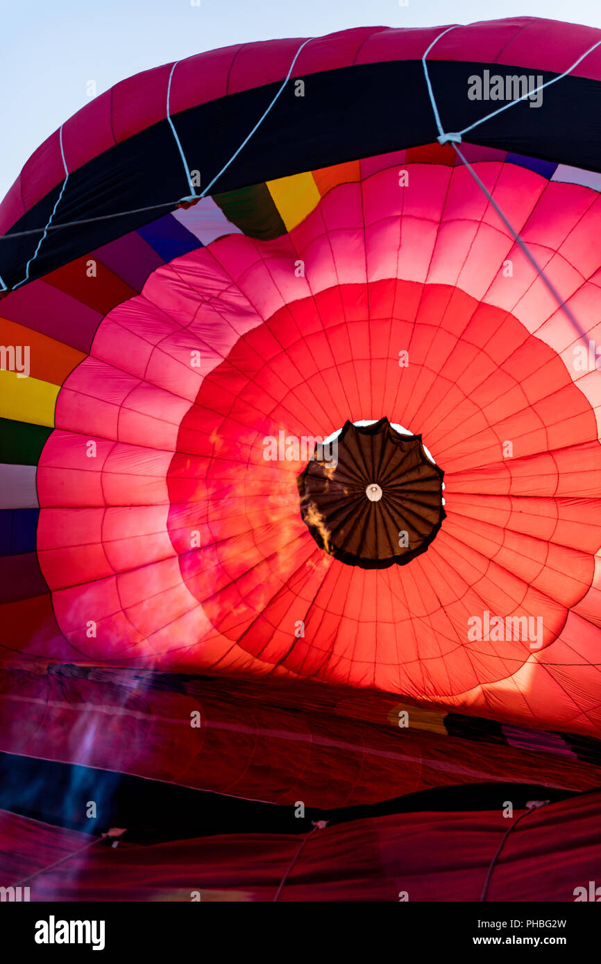 Balloon flight contest hi-res stock photography and images - Alamy