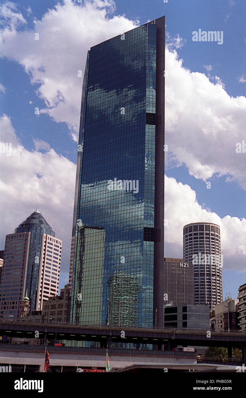 Downtown skyscraper, AXA Australia building, Sydney, NSW, Australia ...