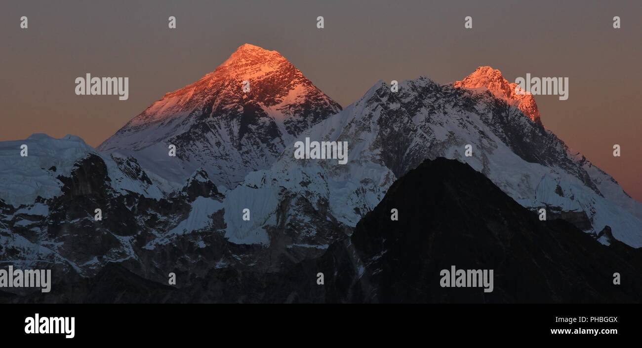 Autumn scene in the Himalayas, Nepal Stock Photo - Alamy