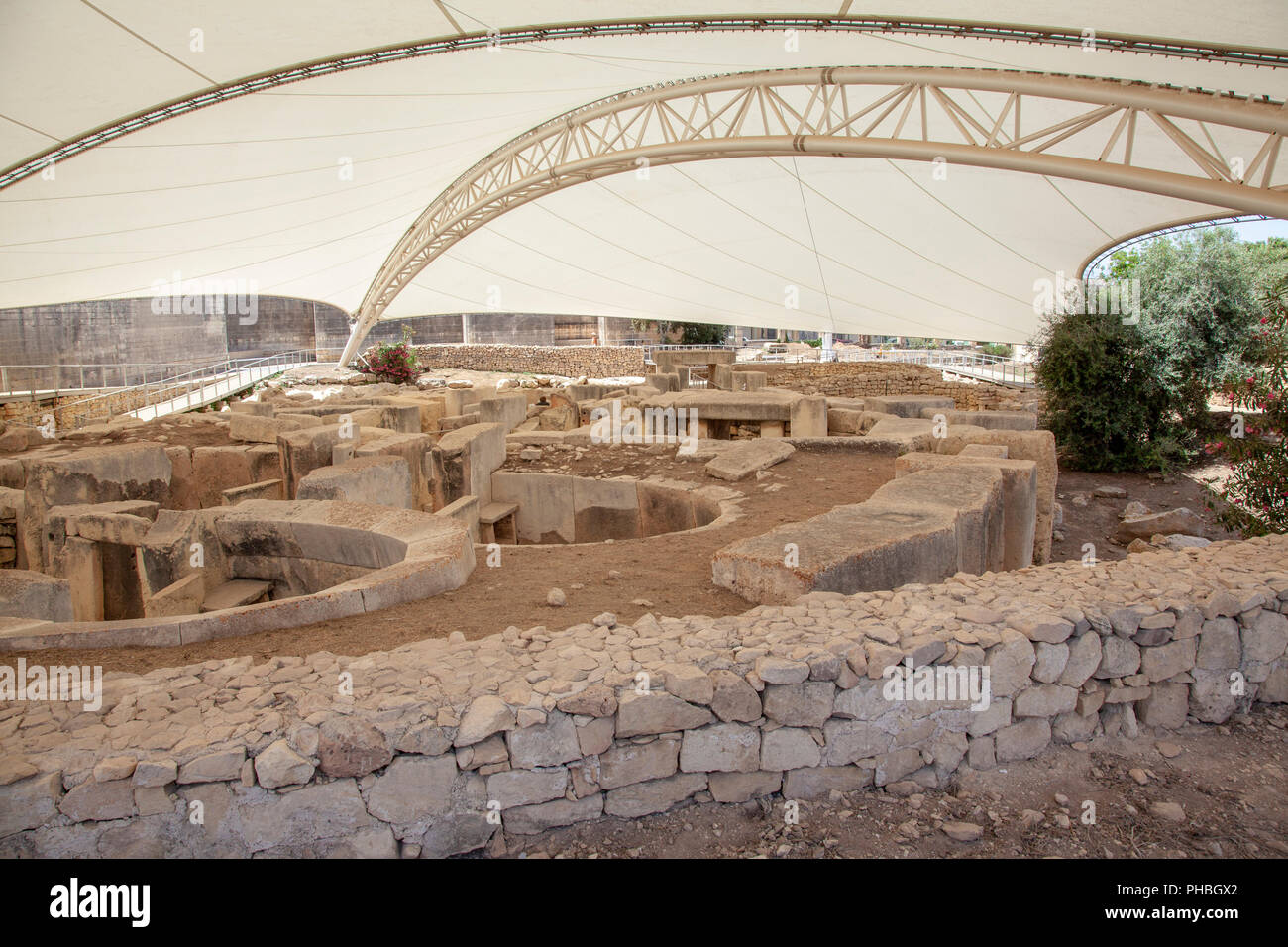 Tarxien temple stones hi-res stock photography and images - Alamy Tarxien temple stones hi-res stock photography and images - Alamy