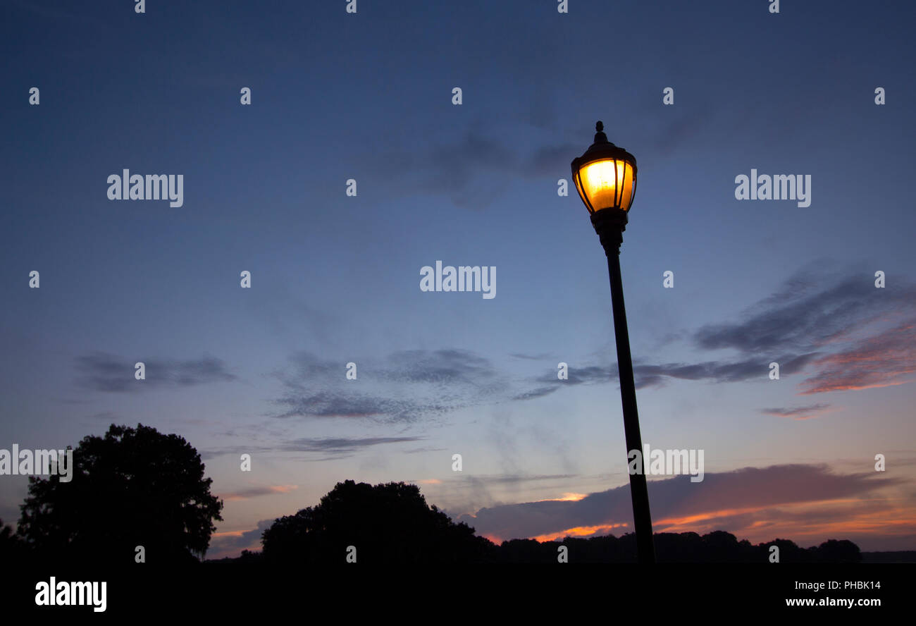 Glowing street hi-res stock photography and images - Alamy