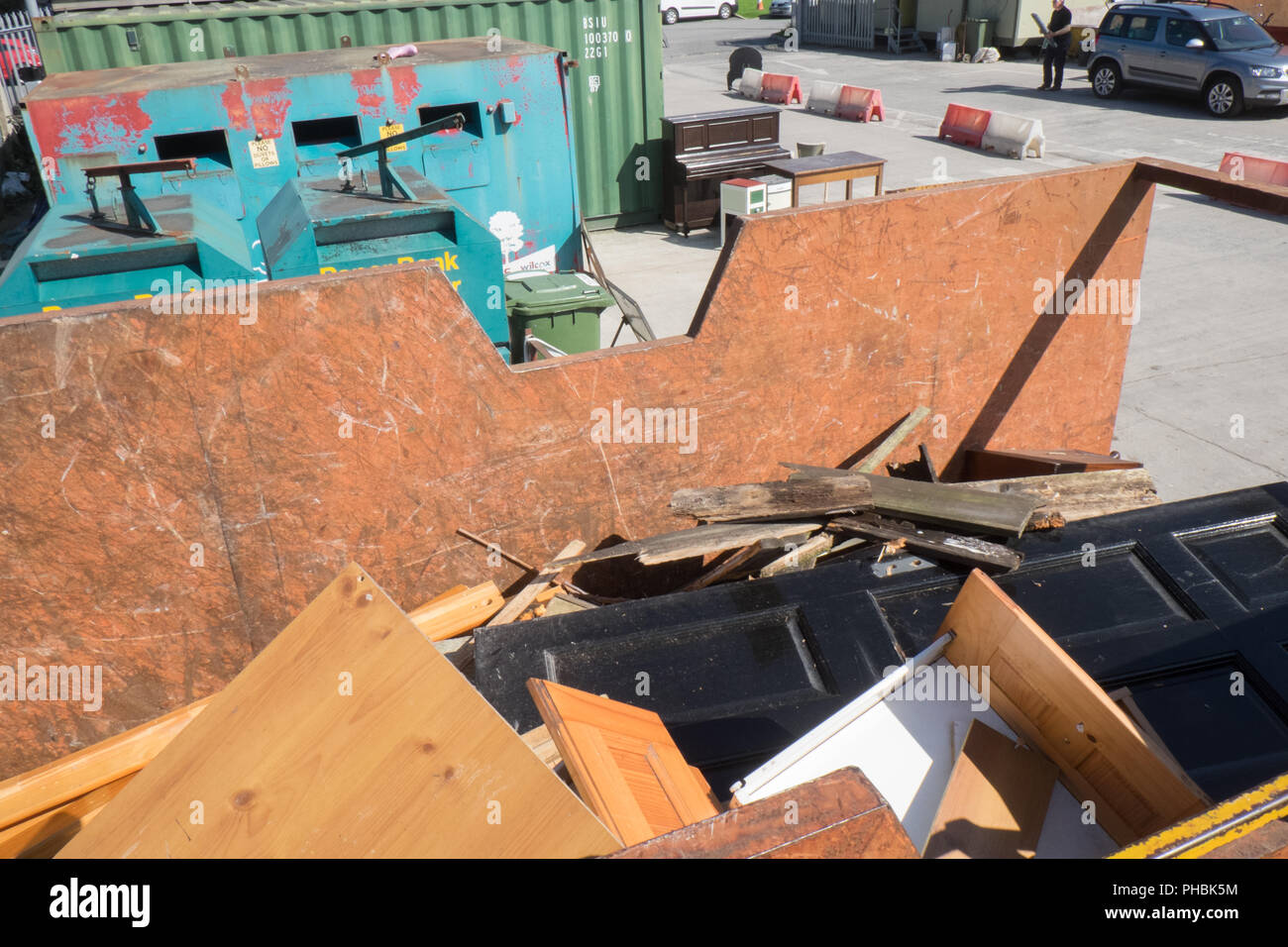 Wood recycling centre hi-res stock photography and images - Alamy