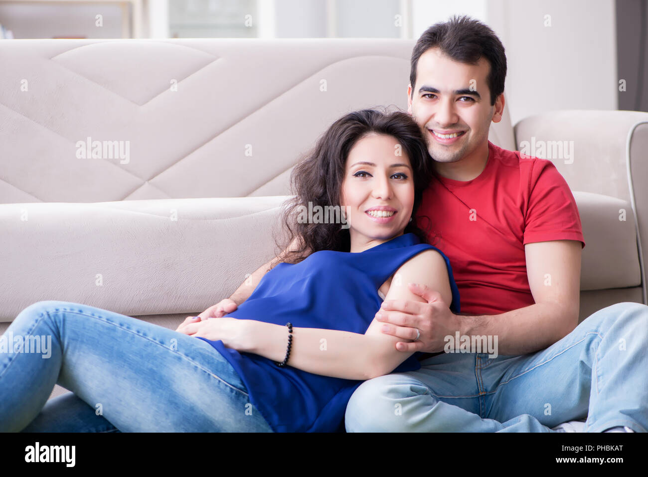 Young couple family expecting a baby Stock Photo - Alamy