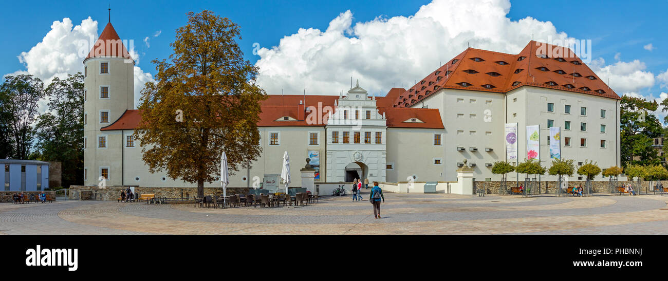 Castle freiberg hi-res stock photography and images - Alamy