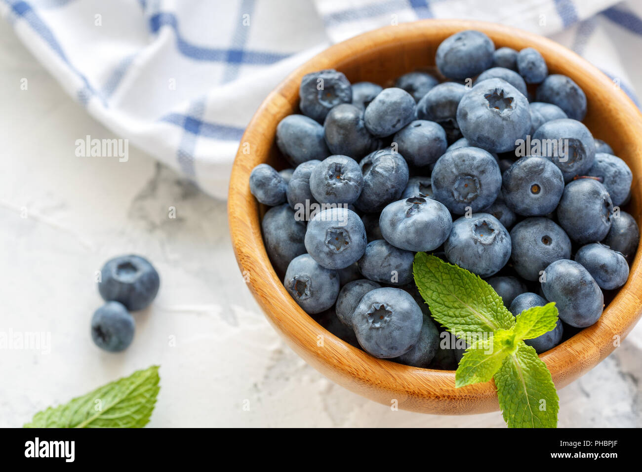 Blueberries bowl hi-res stock photography and images - Alamy