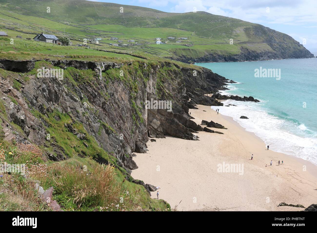 Coumeenole beach hi-res stock photography and images - Alamy