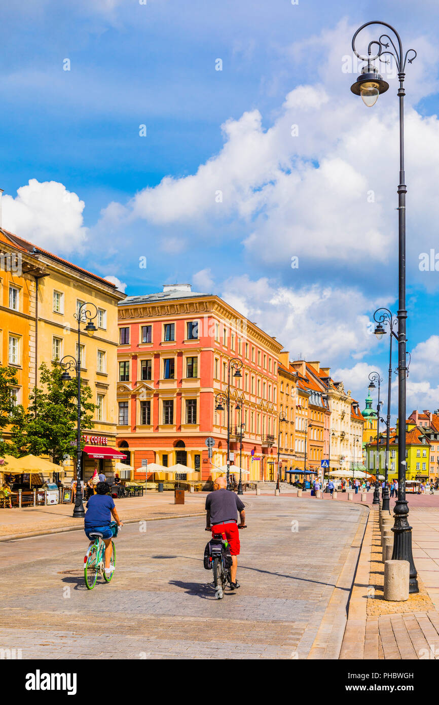 Polish women cyclists hi-res stock photography and images - Alamy