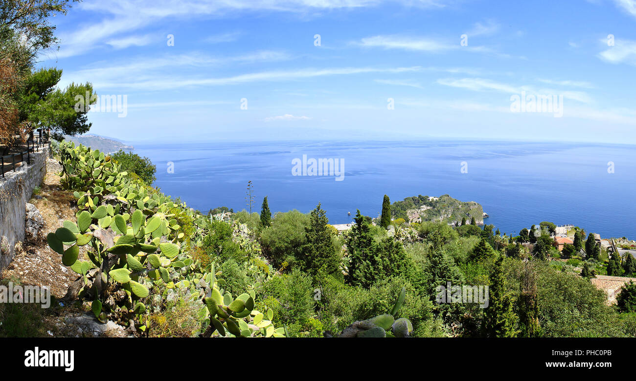 panoramic view of the mediterranean sea Stock Photo - Alamy