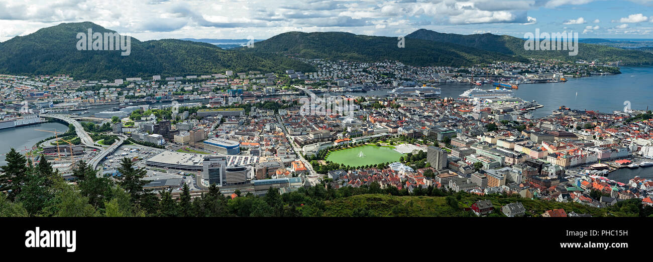 Bergen panoramic hi-res stock photography and images - Alamy