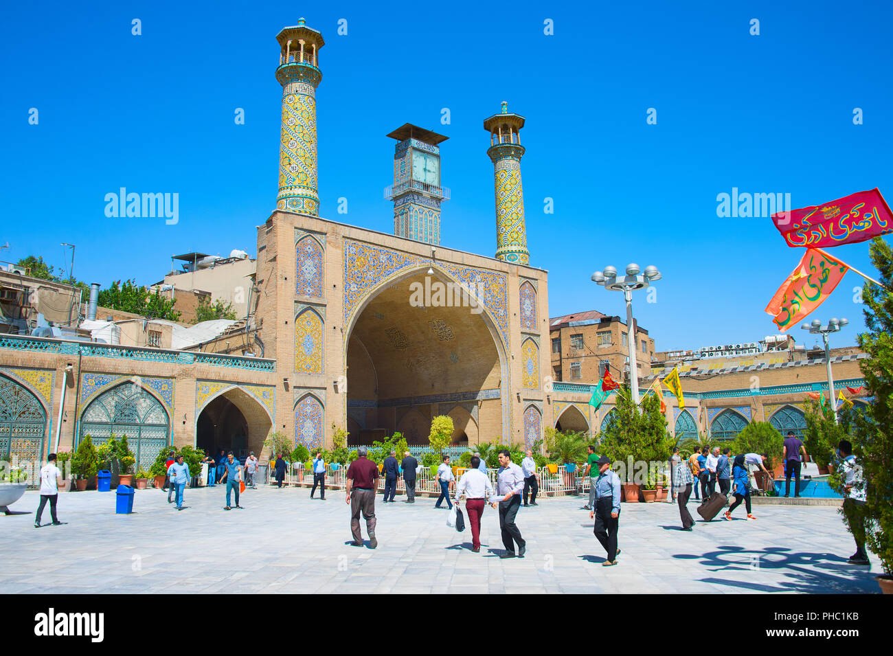 Tehran mosque hi-res stock photography and images - Alamy