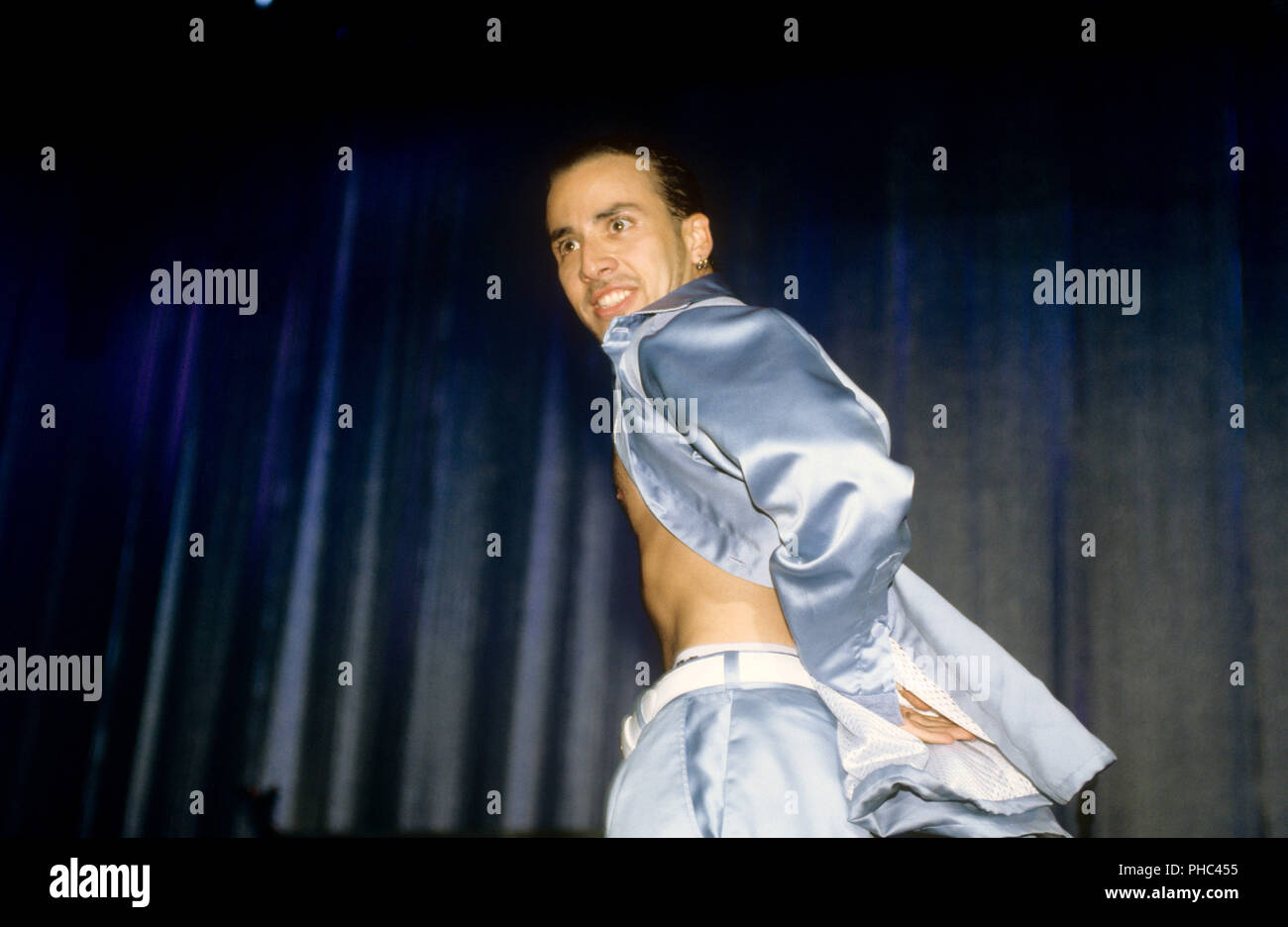 Howie dorough 1998 hi-res stock photography and images - Alamy