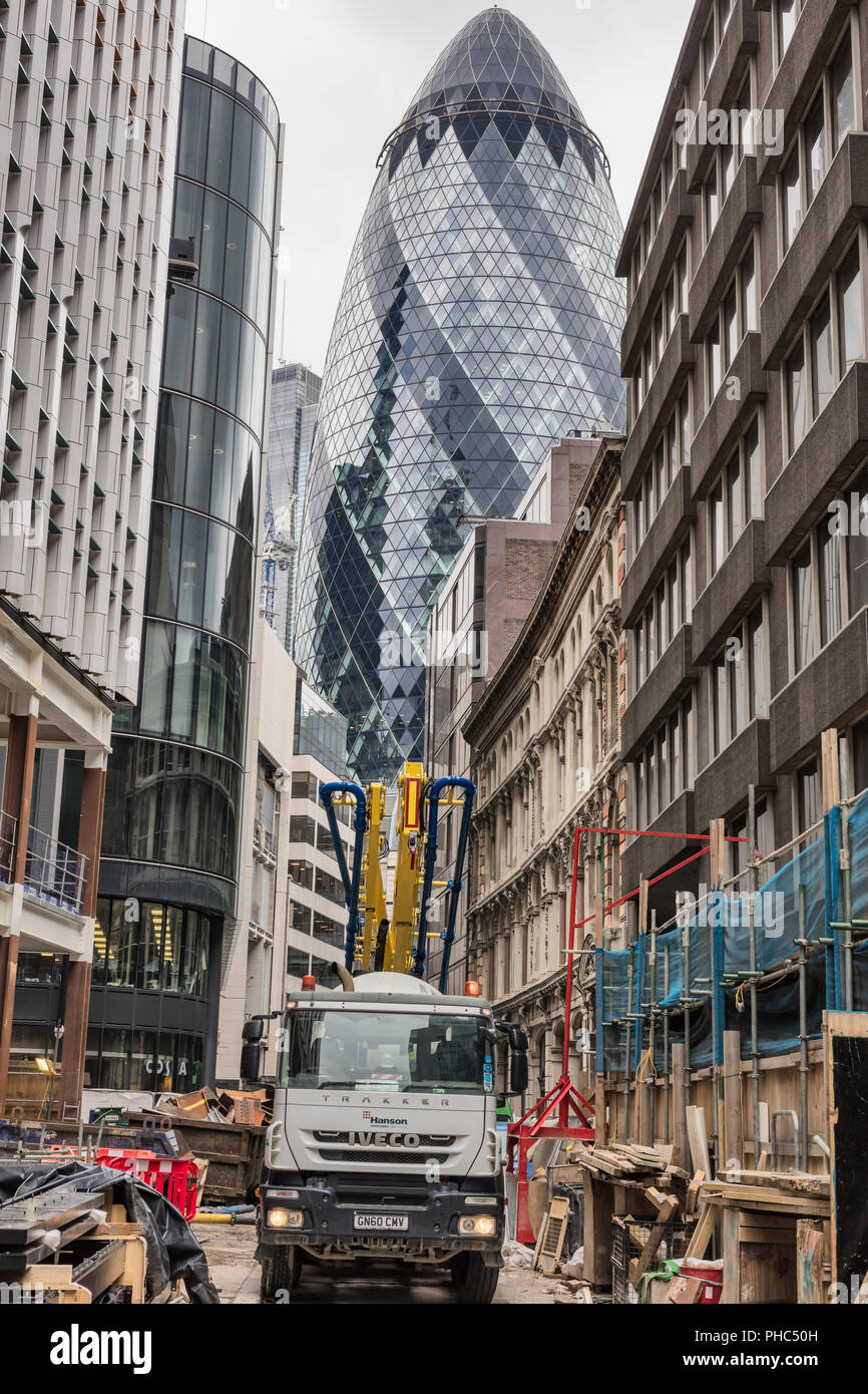 Construction works, Gherkin building, City of London, London, England ...